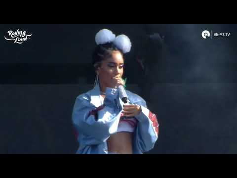 ROLLING LOUD BAY AREA 2019 - Saweetie ( FULL PERFOMANCE )