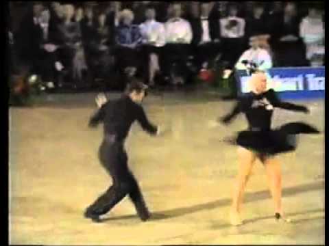 Raymond & Gunn Myhrengen Showdance 1988 - YouTube