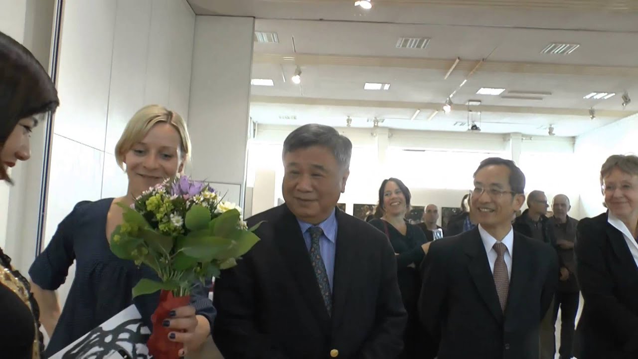 Vernissage Yahon Chang "Wesen und Antlitz" - YouTube