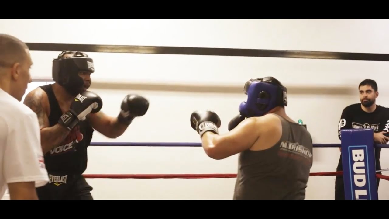 BORDER WARS 3 LOS ANGELES 🌴 NES VS BIG HAZE AT CAPETILLO BOXING ACADEMY ...