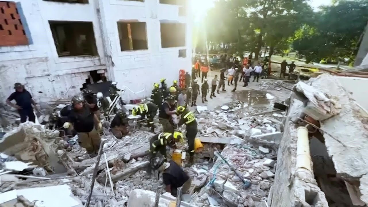 Una mujer murió y cuatro niños fueron rescatados tras desplome de ...