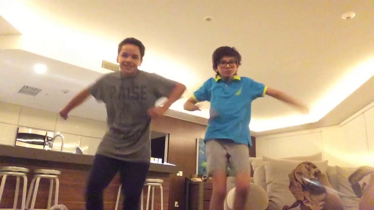 Best mates OP - YouTube