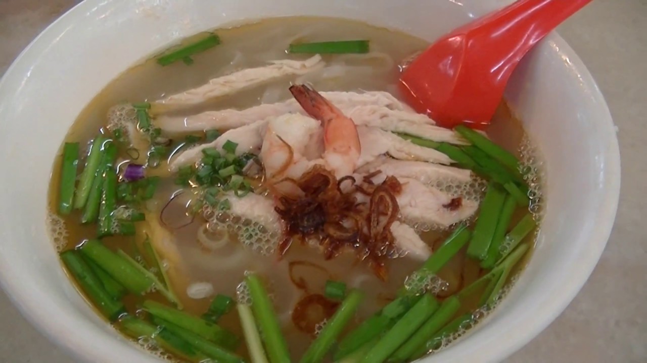 Chicken Horfun & Penang Lor Bak, L & L Ipoh, 3 Sep 2017 - YouTube