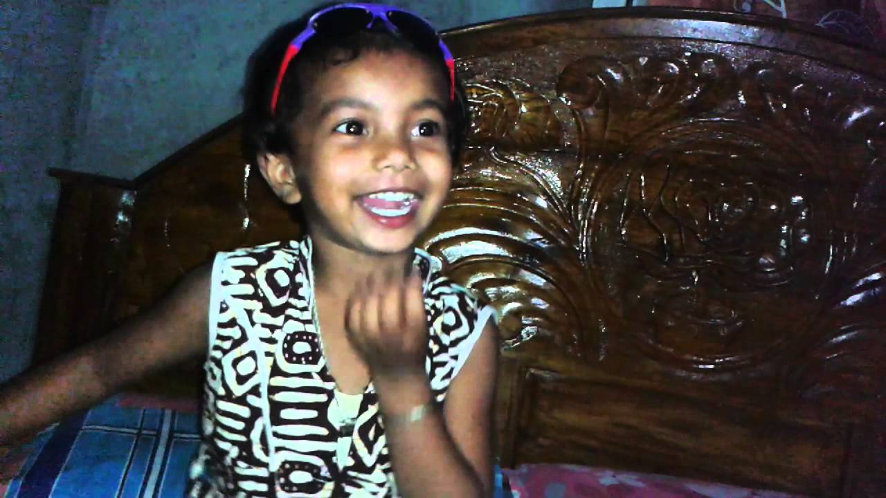 Huko Muko Hangla - YouTube