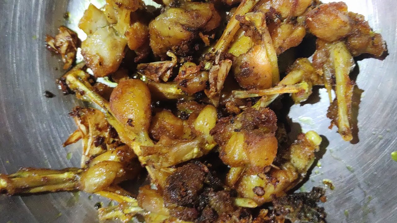 Hunting & Cooking Yummy frog 🐸 meat for dinner 😋 || Yongla gabeng ...