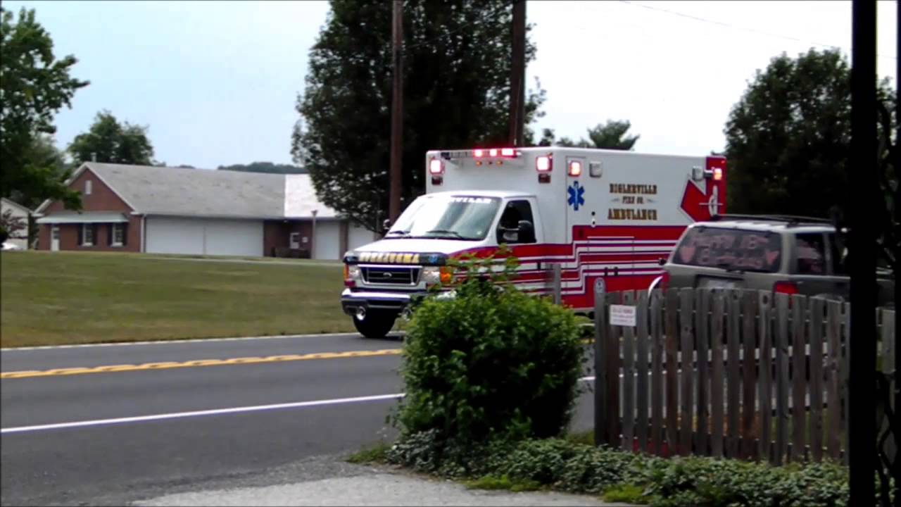 ADAMS COUNTY AMBULANCE 6A RESPONDING - YouTube