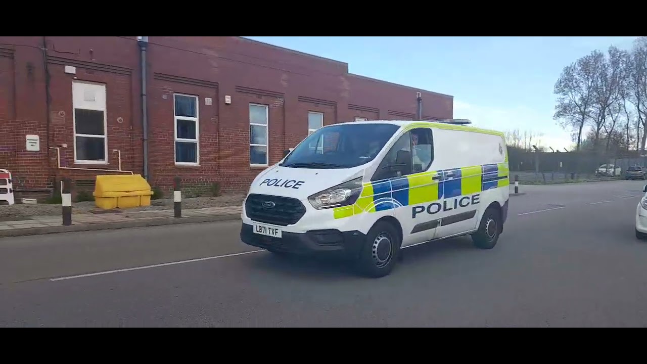 *GMP IN LANCASHIRE?* Greater Manchester Police Ford Transit Arriving at ...
