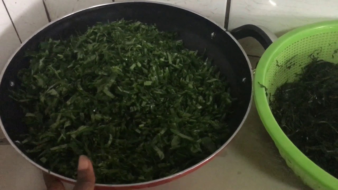 Cameroonian Eru (try cooking Eru this way) - YouTube