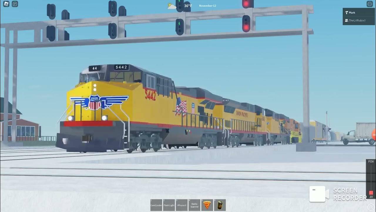 Union Pacific freight train with SJVR 3545 New version of freight cars in Roblox - YouTube