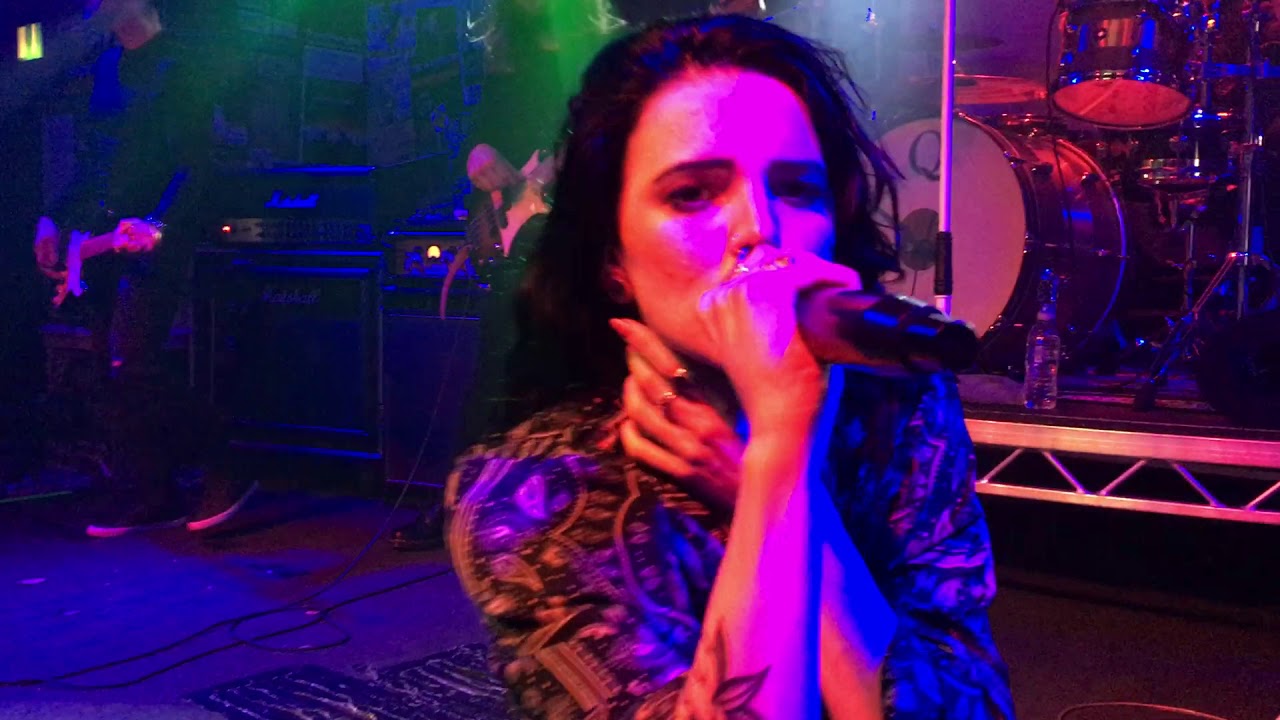 Myke Gray ft kim Jennett you don't love me Live at the Waterloo music ...