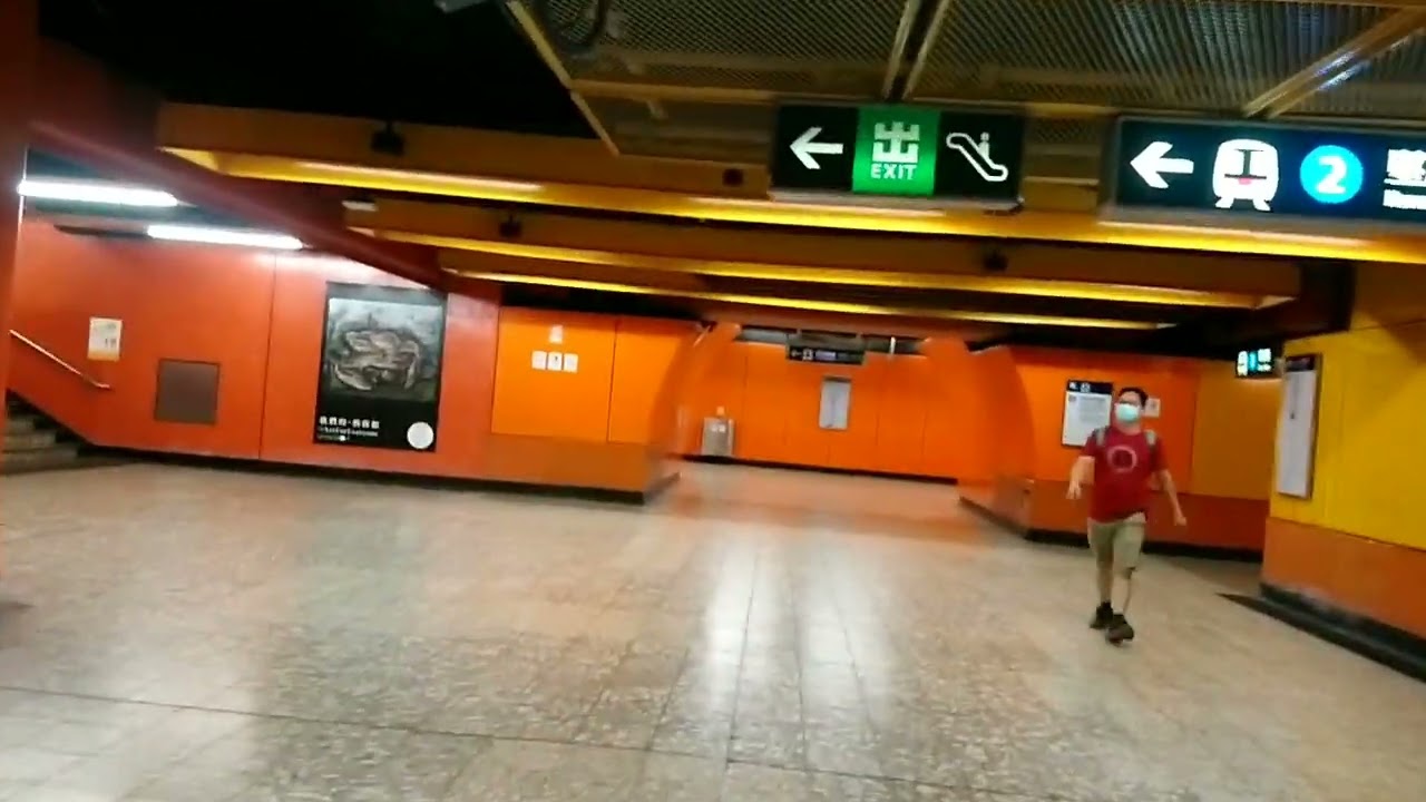 Sparkling North Point MTR station #mtr - YouTube