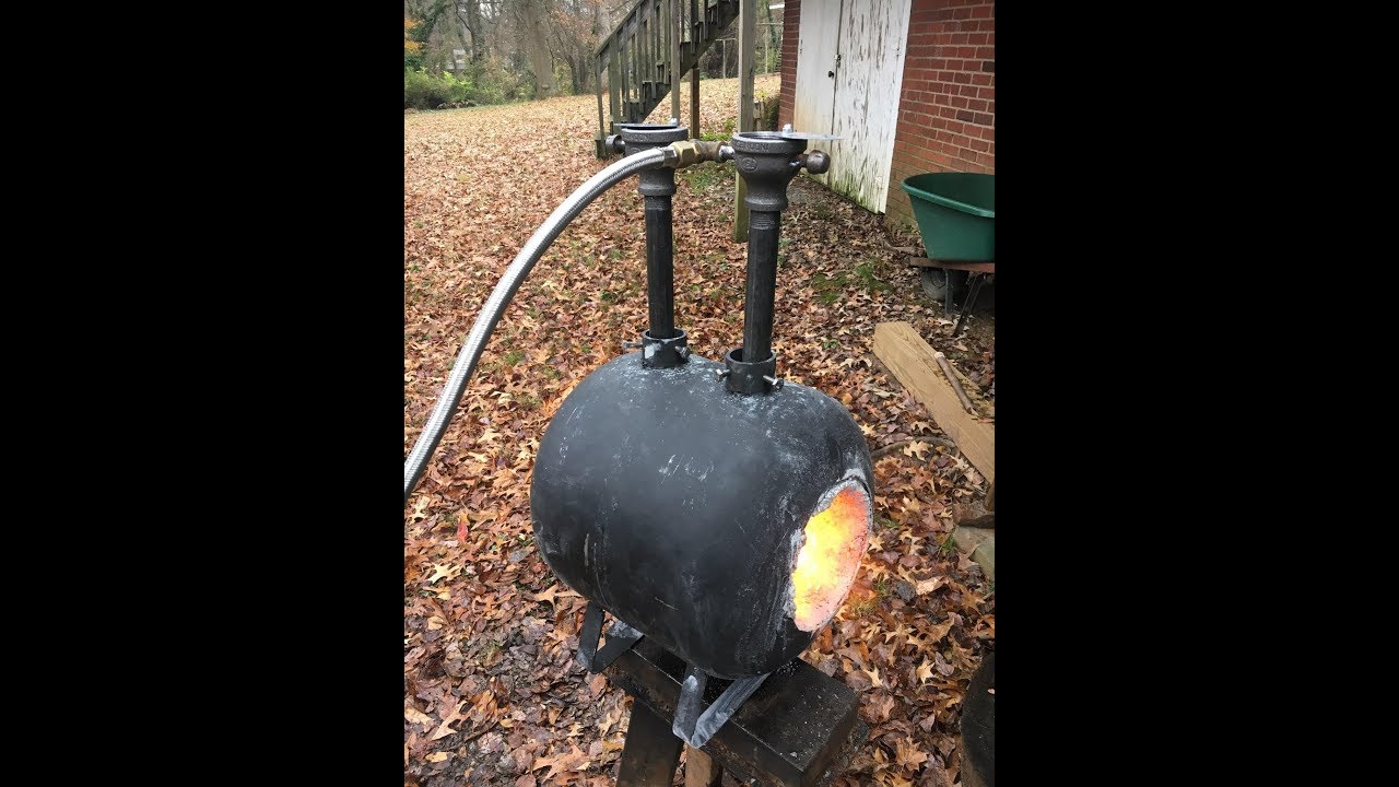 Building a forge from a propane tank part 4. Test firing - YouTube