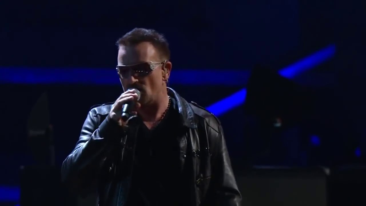 U2 "Magnificent" @ Madison Square Guarden, NYC, 2009 - YouTube