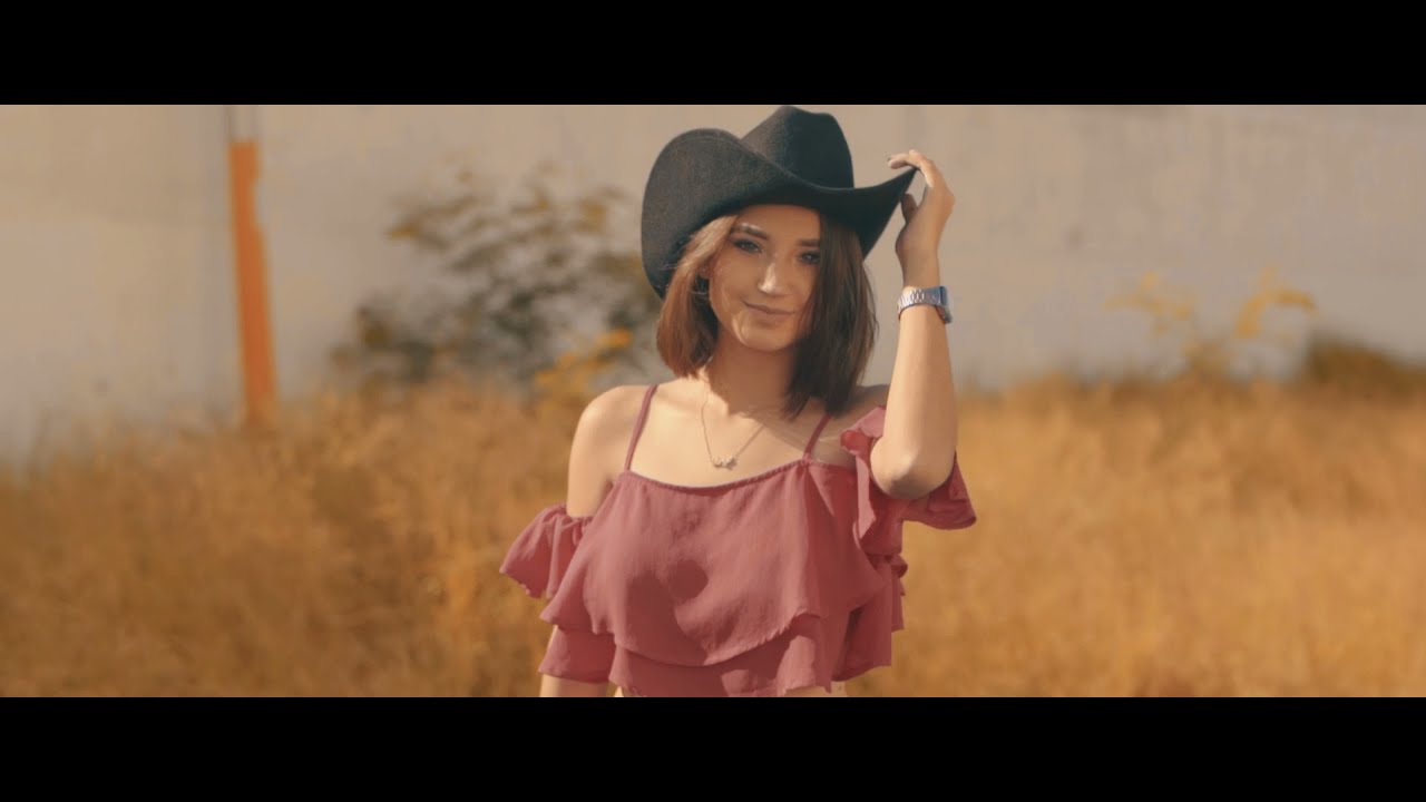 Los Lara - Mi Chaparrita ( Video Oficial ) - YouTube