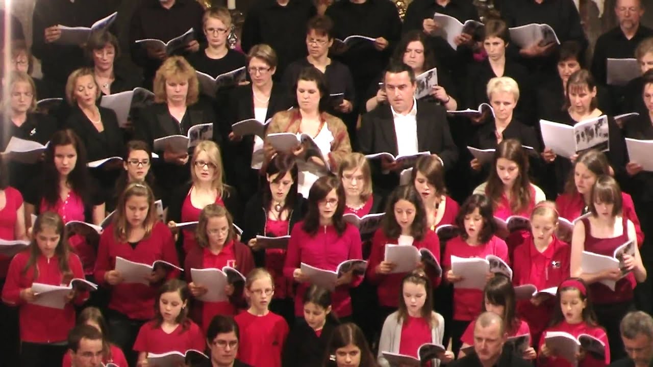 3. JOHN RUTTER - MASS OF CHILDREN - SANCTUS UND BENEDICTUS - YouTube