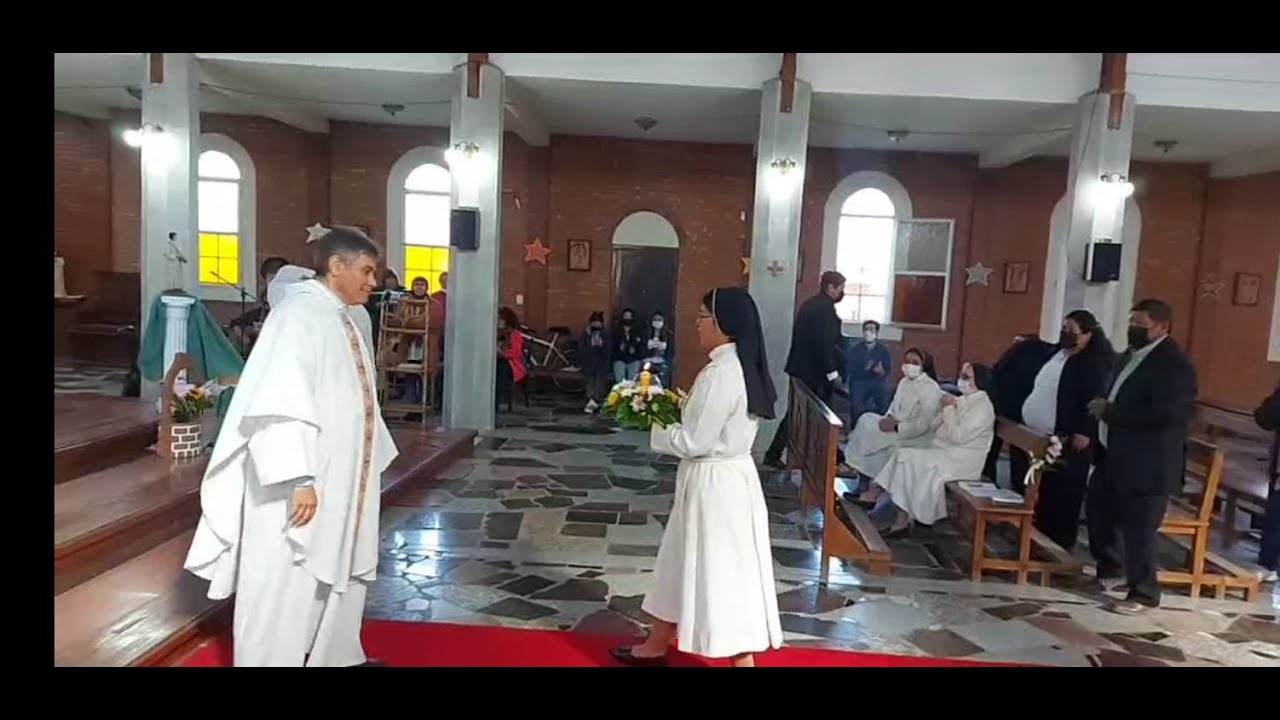 Professione perpetua di suor Clara Carrillo - YouTube