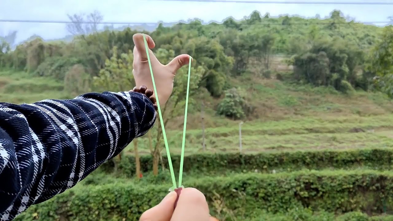 The production of frameless slingshots and how to use them - YouTube