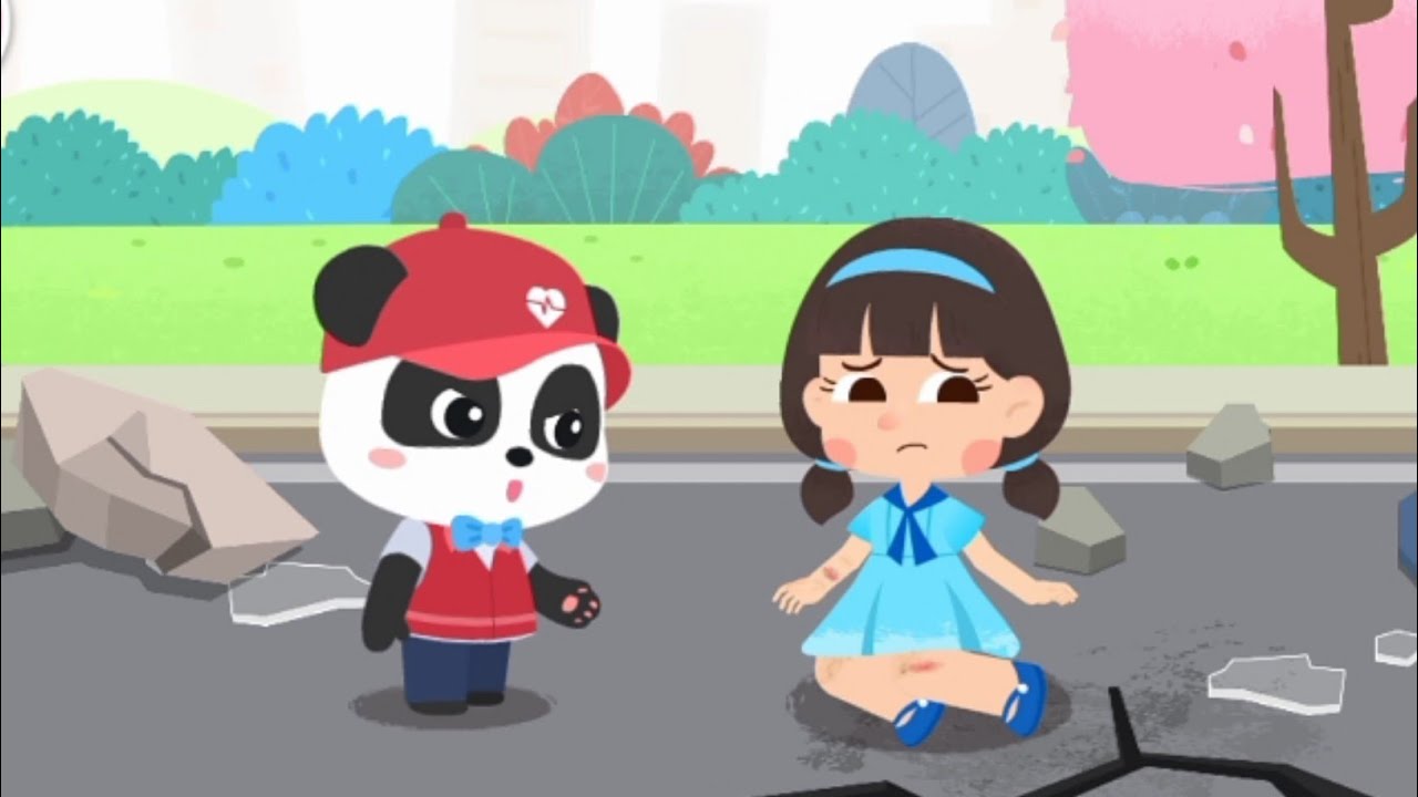 Baby Bus | It's time to rescue hurts people and first aid them - YouTube