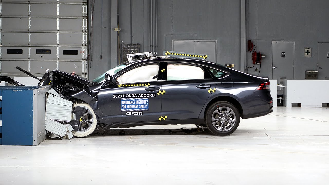 2023 Honda Accord updated moderate overlap IIHS crash test - YouTube