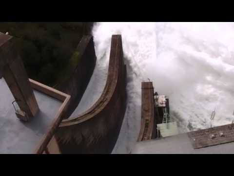 Descargas em Castelo do Bode 15/02/2014 - Castelo do Bode dam Discharges