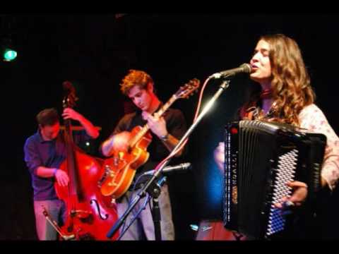 Ginny Mac - The Look Of I Love You. - YouTube