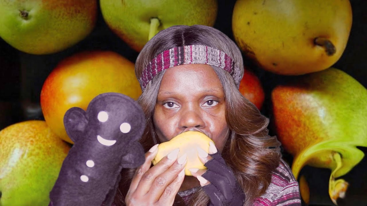 SWEETEST JUICY PEAR ASMR EATING SOUNDS - YouTube