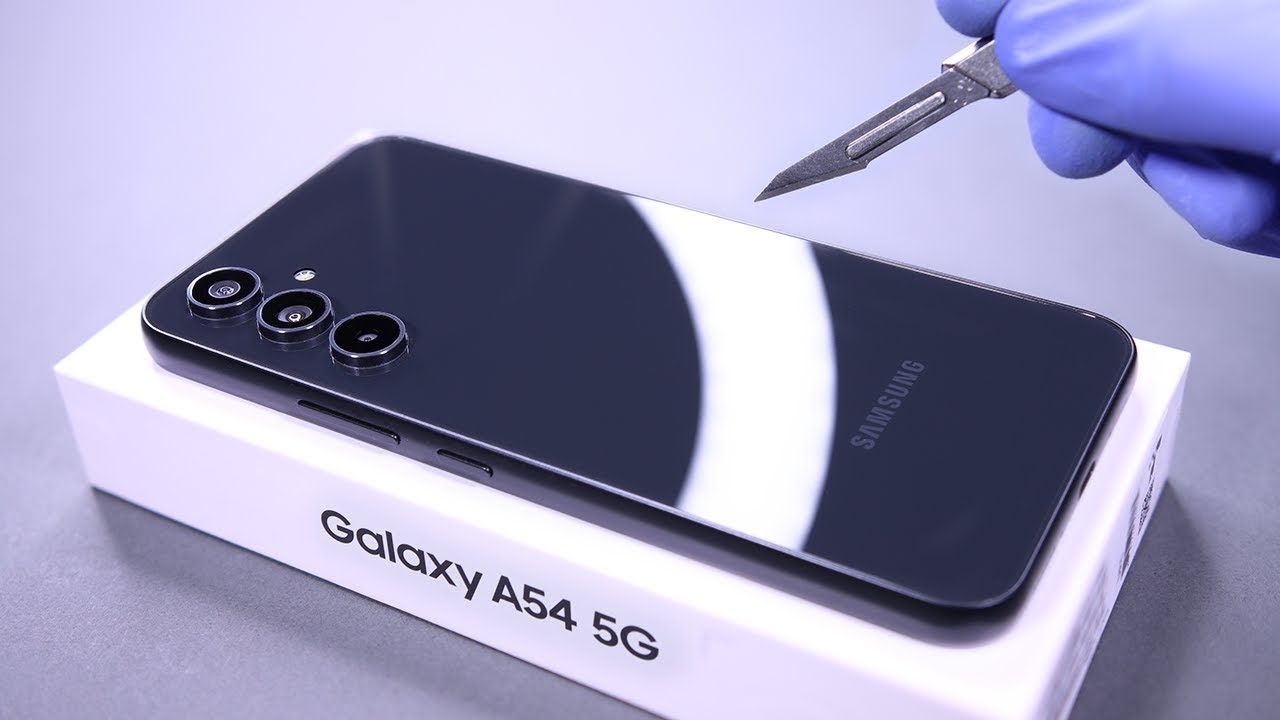 SAMSUNG GALAXY A54 WORST SMARTPHONE FROM SAMSUNG? - YouTube