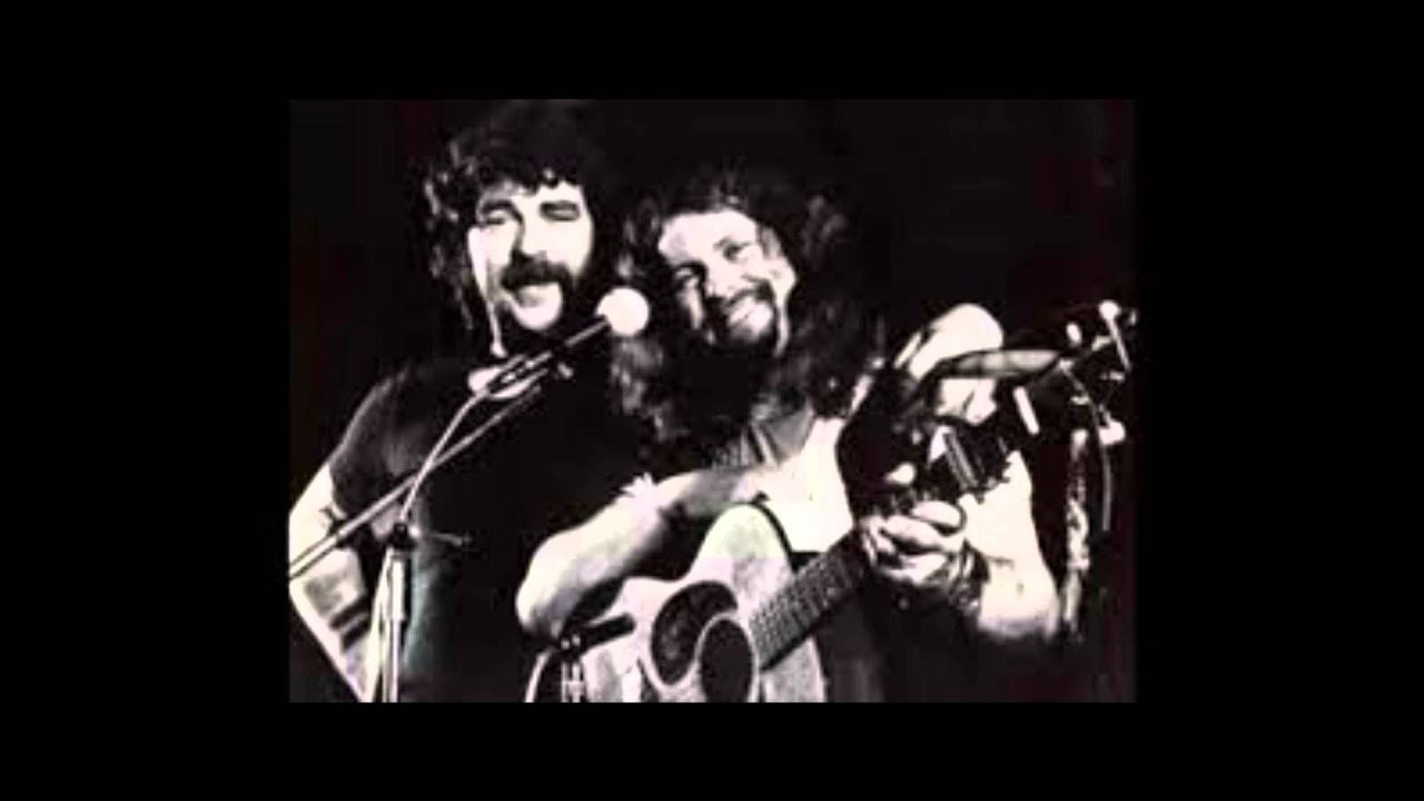 Finbar and Eddie Furey Come by the Hills - YouTube