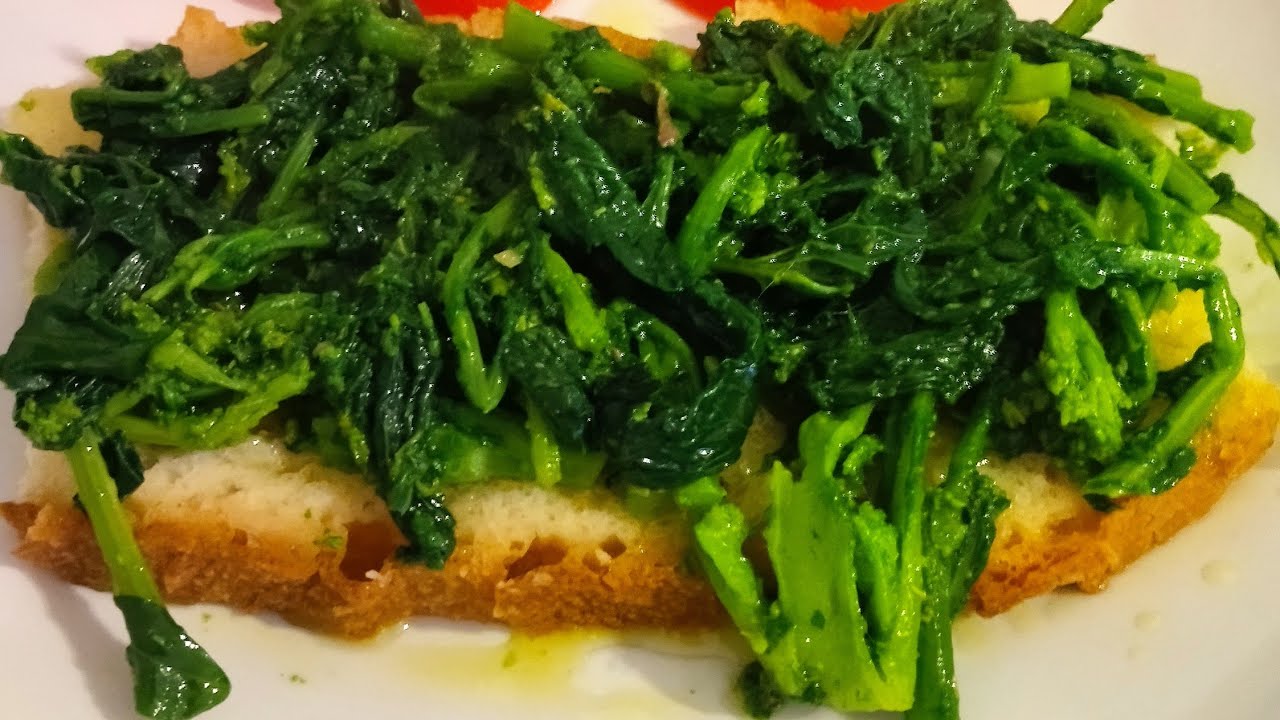 ricetta contadina pancotto con cime di rapa - YouTube