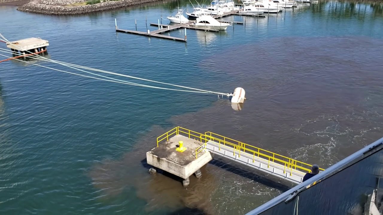 Entering Puerto Quetzal, Guatemala by cruise ship - YouTube