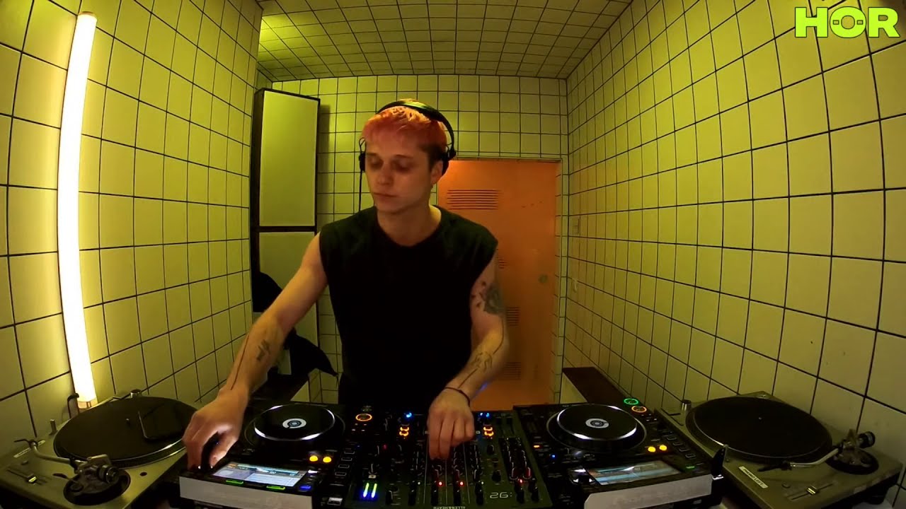 Durch - CLTX / December 30 / 4pm-5pm - YouTube