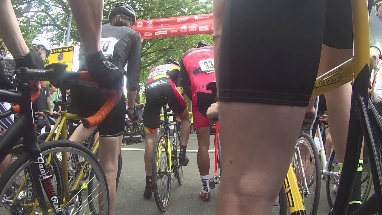 Rotterdam fixed gear crit 2014 - Renwil Molina - YouTube