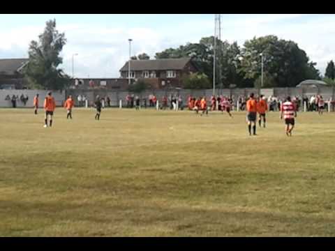 Doncaster Rovers Legends vs Armthorpe Welfare Fans Goal - YouTube