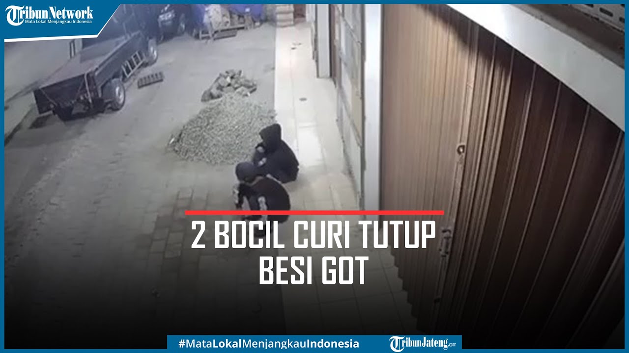 Viral 2 Bocil Curi Tutup Besi Got Terekam CCTV - YouTube