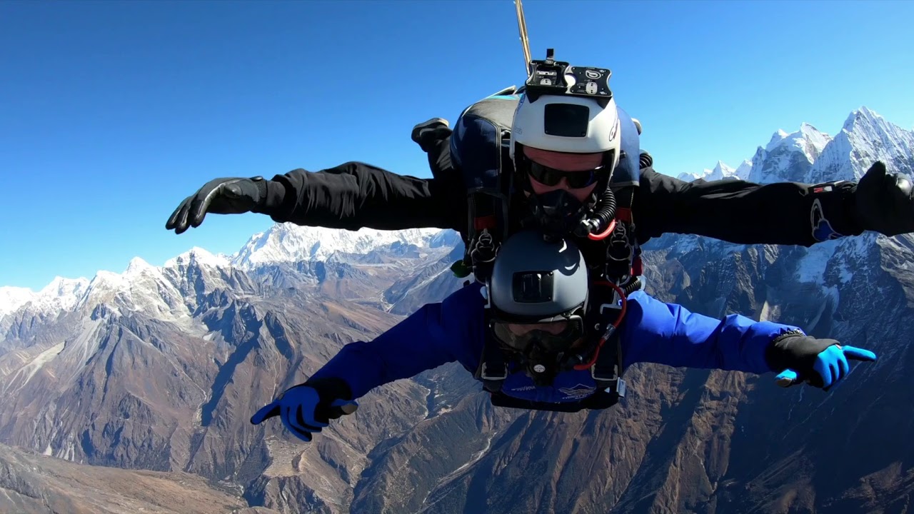 Sky diving - YouTube