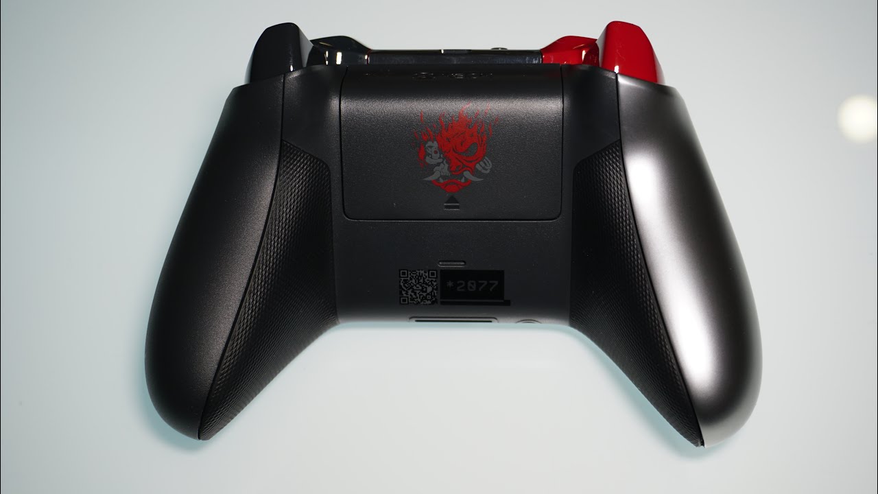 unboxing and overview of the cyberpunk 2077 controller - YouTube