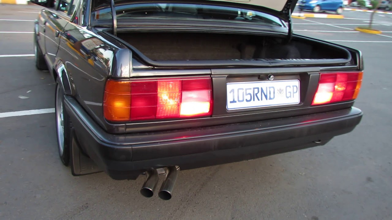 DHIRE E30 325i - YouTube