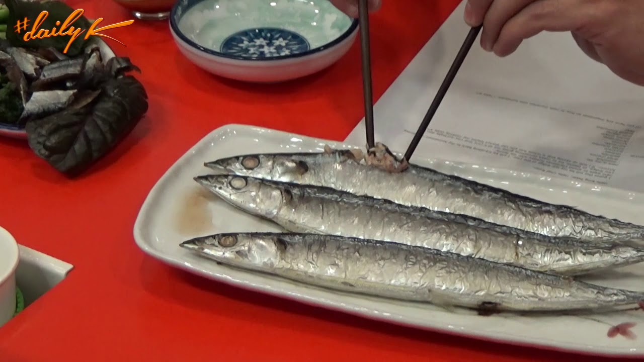 [#Daily K] Yes, Chef (Korean Food) : pacificsaury or 꽁치 w/ Peter Bint ...