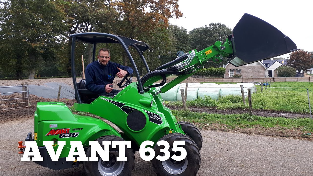 Met AVANT 635 KNIKLADER aan het werk | MINI SHOVEL | Boer Gerrit vlogt ...