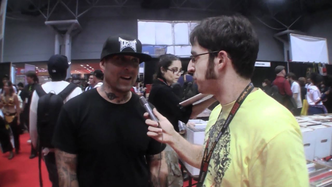 Dan "Punkass" Caldwell from The TapouT Crew at NYCC 2011 - YouTube