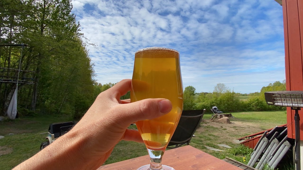 Dry hopped Cider! - YouTube