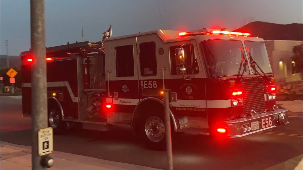 (Q & Horn) OCFA Engine 56 Responding - YouTube
