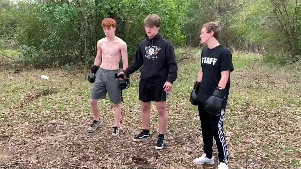 Backyard boxing 43 - YouTube