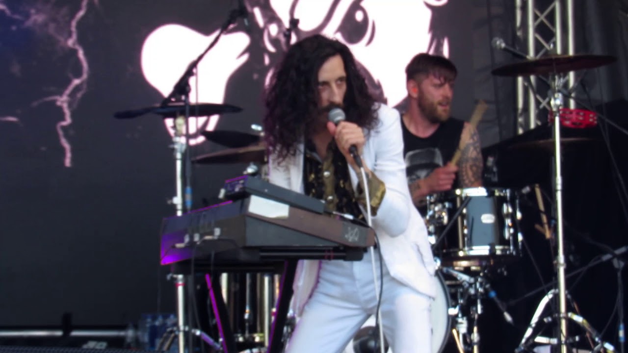 Turbowolf - 'The Free Life' - YouTube