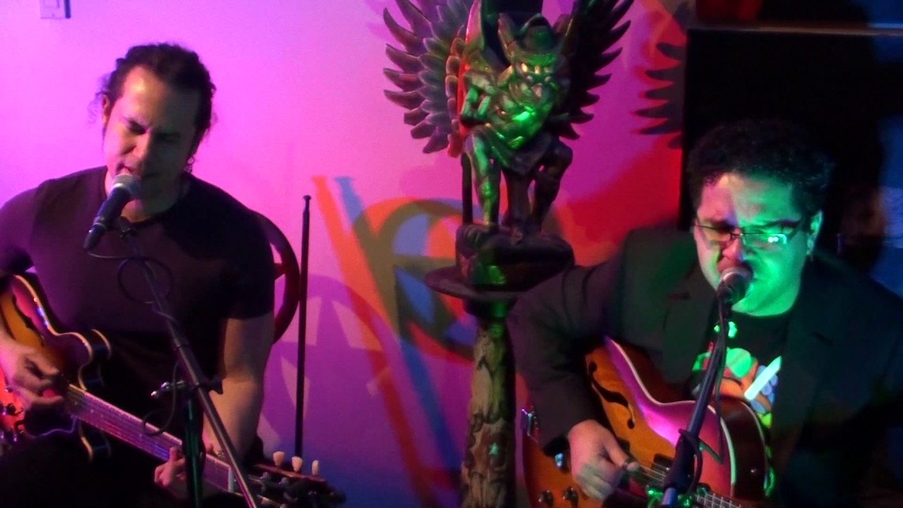 Los Locos - Is this Love - 2017 - YouTube