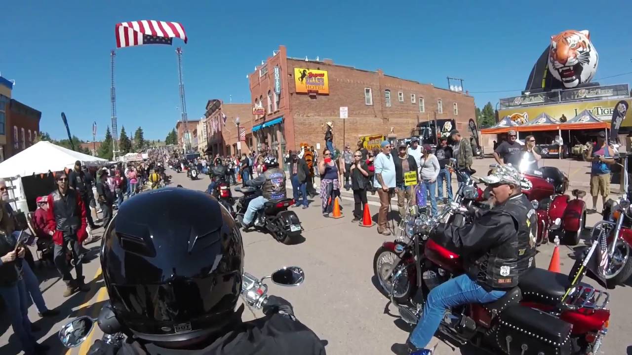 Dan and Kim at 24th Annual Salute To American Veterans Rally 2016 - YouTube