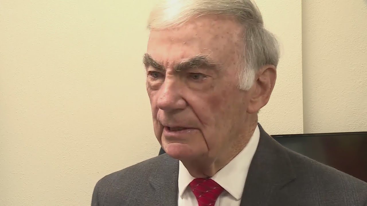 Sam Donaldson reflects on career covering presidents - YouTube