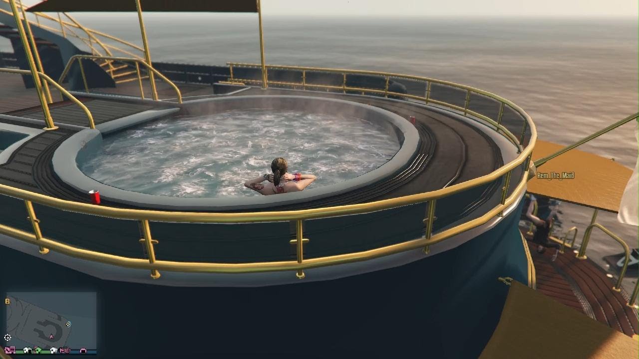 Tori diving! 😆 - YouTube