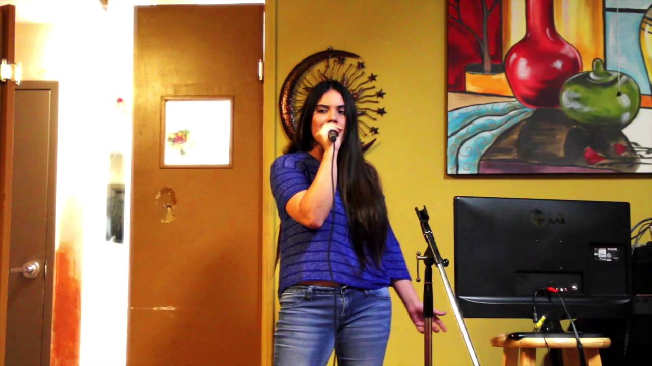 June Rossi cover Its A Man's world - YouTube