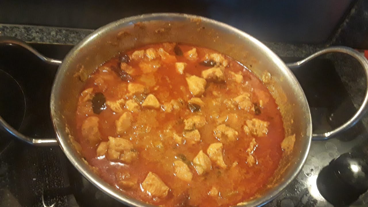 boneless chicken curry very simple & tasty - YouTube